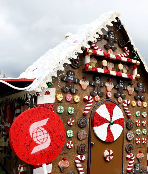 Scotiabank S Gingerbread House Editorial Stock Image - Image of ...