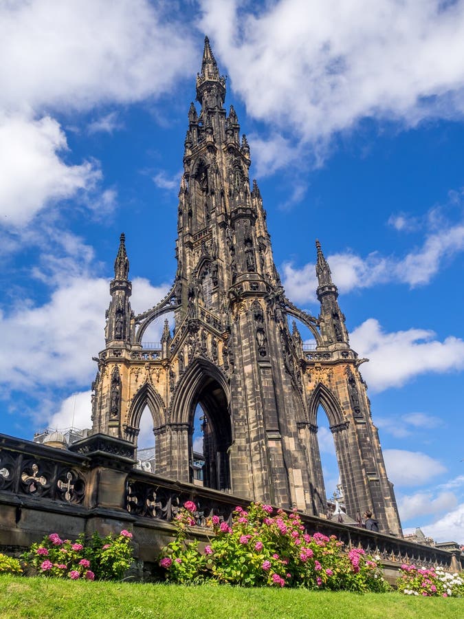 Scott Monument in Edinburgh Stock Photo - Image of europe, gardens ...