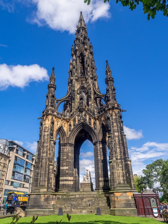 Scott Monument, Edinburgh editorial stock image. Image of walter - 98258479