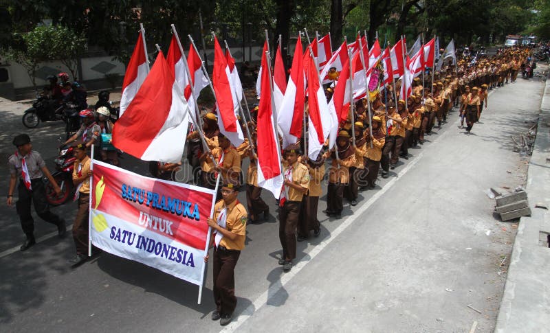Scout parade editorial image. Image of parade, young - 32405250