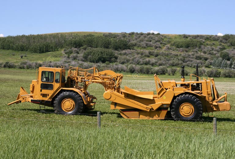 Scraper machine stock photo. Image of vehicle, landscaping - 6853898