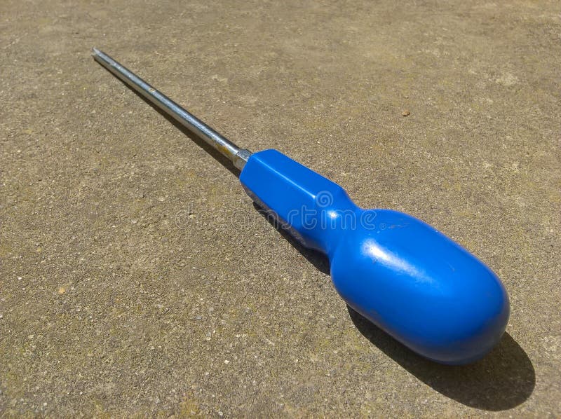 Screwdriver old blue wood stock photo. Image of handle - 185209772