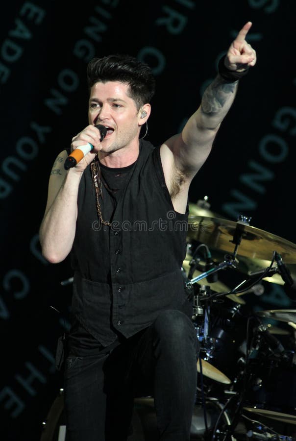 The Script Performs in Concert Editorial Photo - Image of script, palm ...