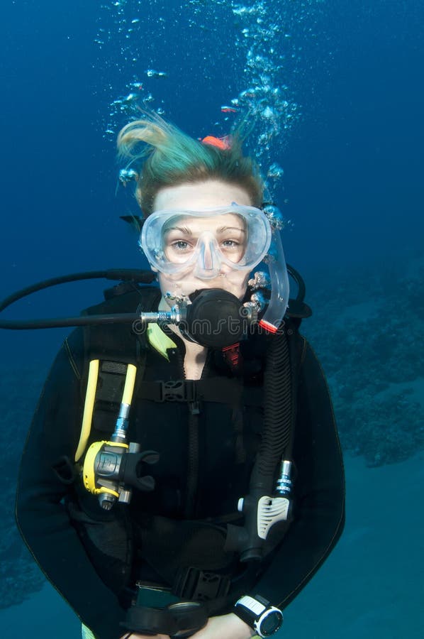 Vintage scuba woman stock image. Image of combat, diving - 40965965