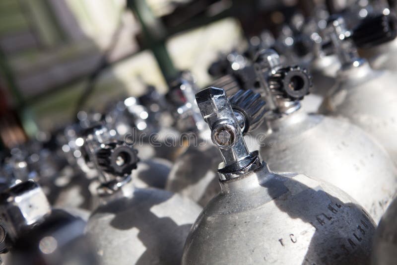 Scuba diving air tank stock image. Image of valve, bottle - 23529281