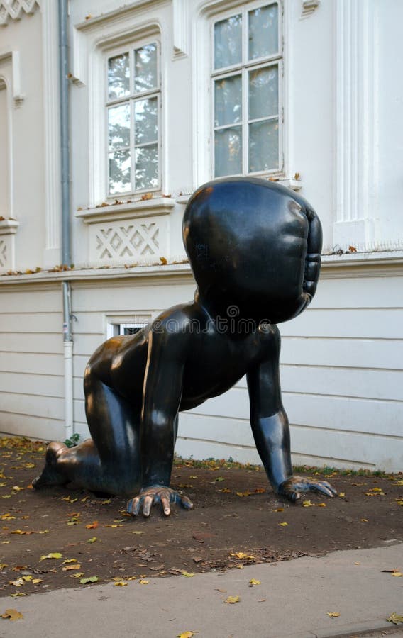Sculpture Babies by David Cerny in the Kampa Park in Prague Editorial ...