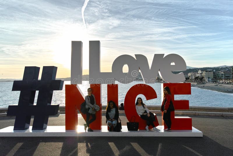 Sculpture I Love Nice editorial stock photo. Image of lady - 93305503