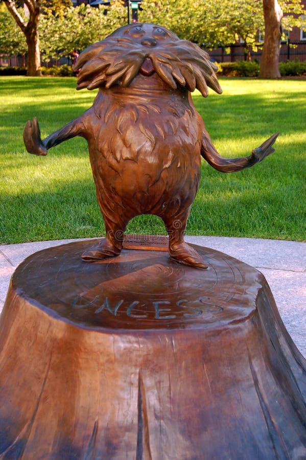 Dr Seuss Statue Stock Photos - Free & Royalty-Free Stock Photos from ...
