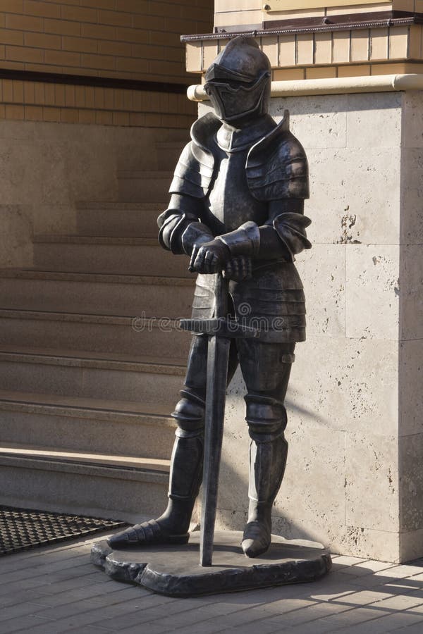 Sculpture of Medieval Knight Stock Image - Image of stone, statue: 38964979