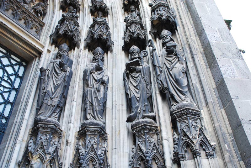 Statues at Cologne Cathedral Stock Photo - Image of cathedral, cologne ...