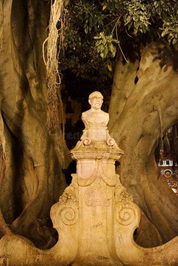 Sculpture, Valencia, Spain stock photo. Image of valencia - 5707266