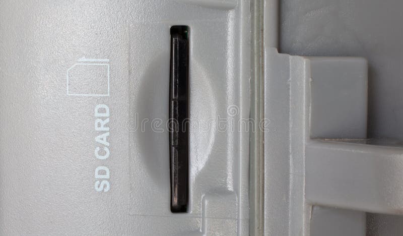 Game Camera Mounted on Tree Stock Image - Image of camouflage, hunting ...