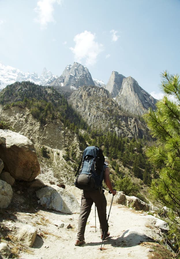 Se balader image stock. Image du stationnement, hausse - 1075855