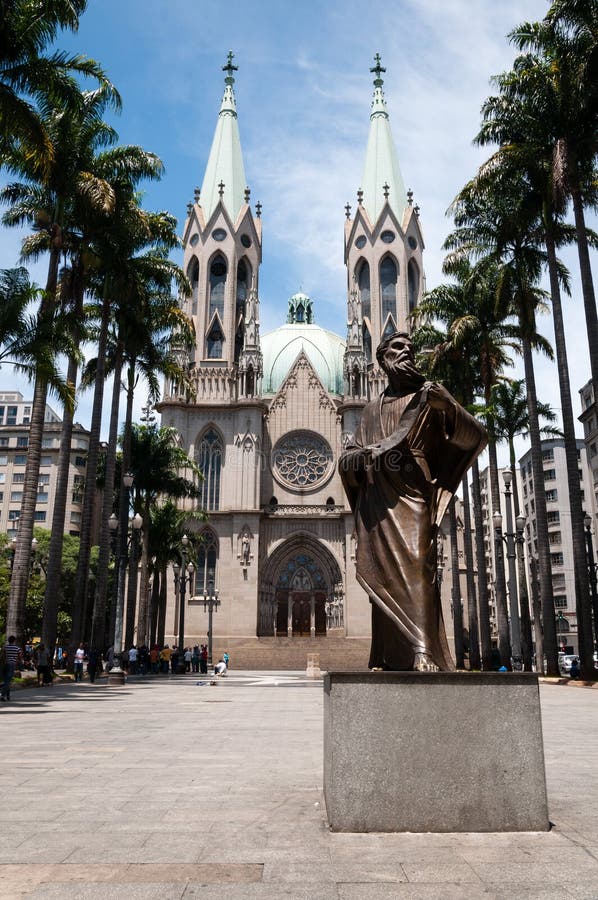 Se Cathedral stock image. Image of landmarks, station - 33267337