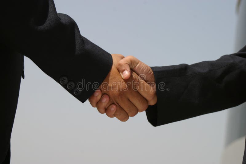 Se serrer la main photo stock. Image du connexion, transmission - 3357538