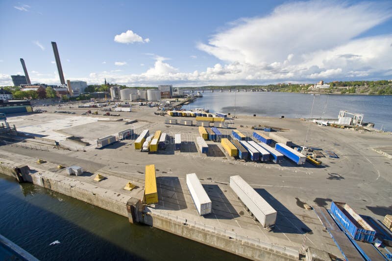 Port of Seattle editorial image. Image of cargo, heavy - 83912765