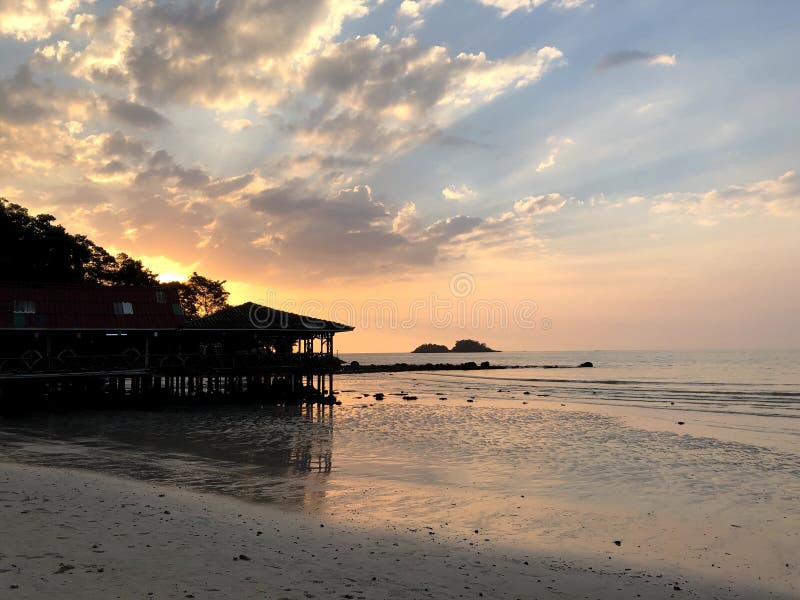 Sea chill sky nature sun stock image. Image of seachill - 197685301