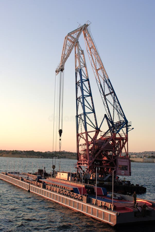 Sea crane stock photo. Image of dawn, pontoon, industry - 20629764