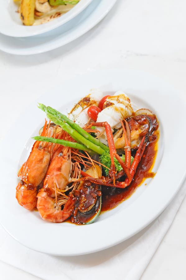 Sea food dish stock image. Image of healthy, lemon, light - 22732575