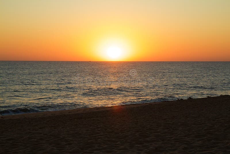 Sea, Horizon, Sky, Body Of Water Picture. Image: 107946698