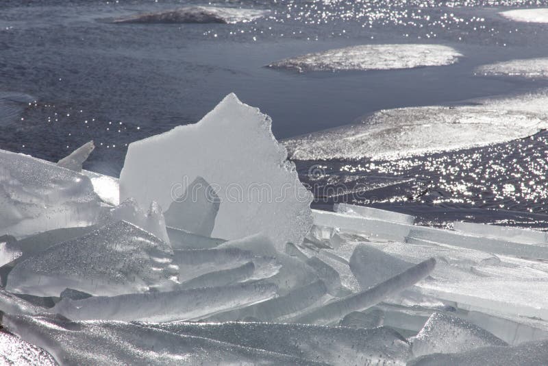 Sea ice in the spring stock image. Image of snow, park - 39134375