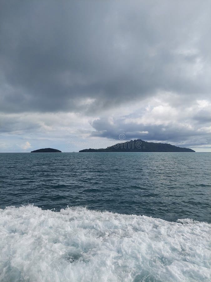 Sea ??off the Border of Indonesia and Malaysia Stock Image - Image of ...
