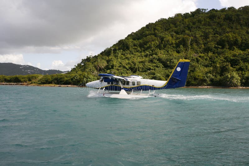 Sea Plane stock photo. Image of wings, flying, ocean, propeller - 1658894
