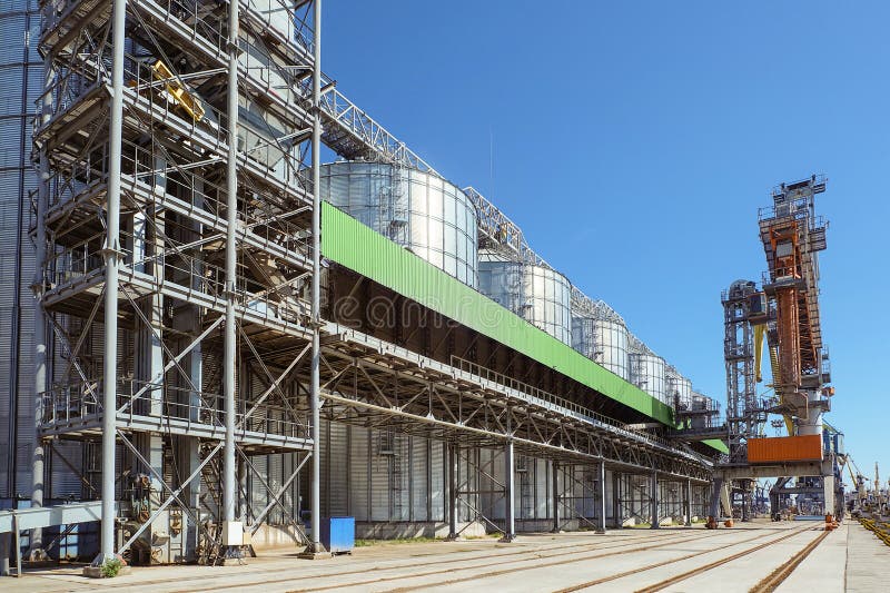 Sea Port Storage Facility for Bulk Cargo with Grain Loading Crane in a ...