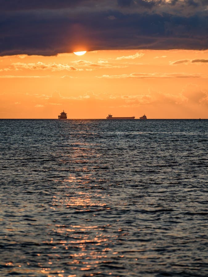 Sea Ships on the Horizon in Sunset Stock Image - Image of jitter, moss ...