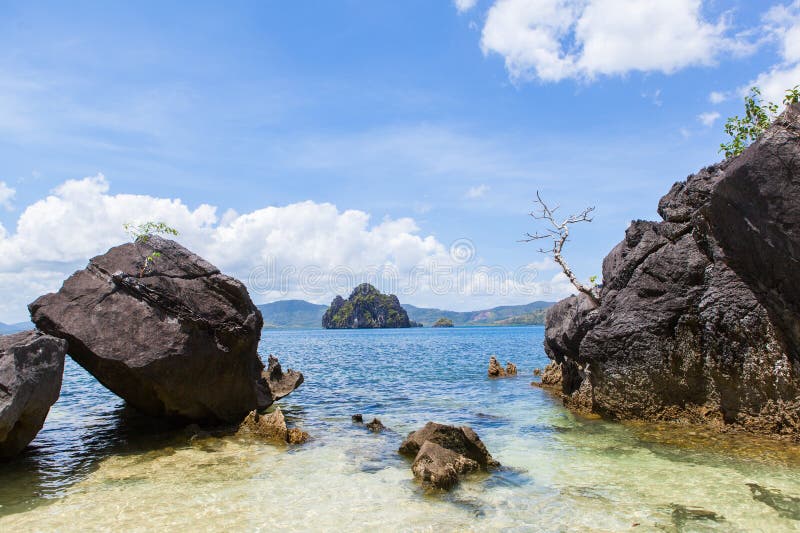 Sea shore with rocks stock image. Image of palawan, nature - 32500411