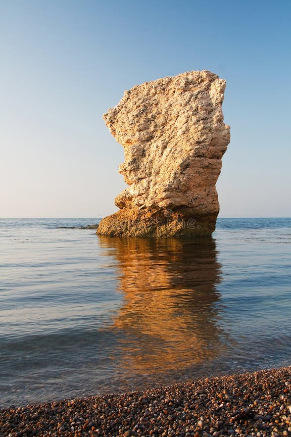 Sea stack in Dorset, UK. stock image. Image of nature - 46319897