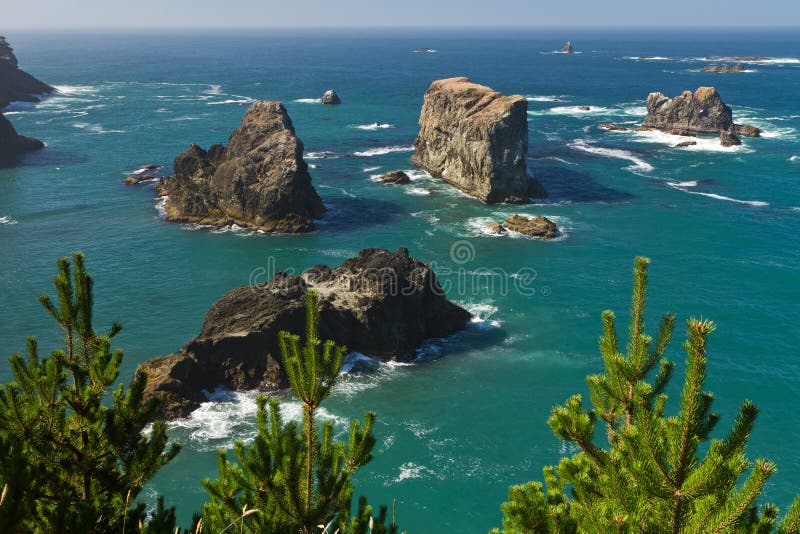 Sea stacks, Oregon coast stock photo. Image of coastline - 34676554