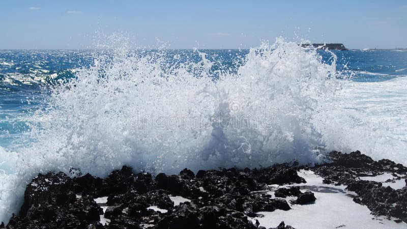 Sea Storm, Sunny Daytime Seascape, Devastating and Spectacular, Ocean ...