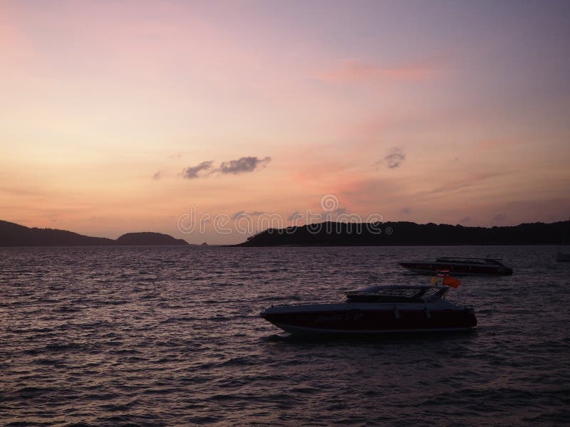 The Sea with a Touch of Sunrise Stock Image - Image of afterglow, ocean ...