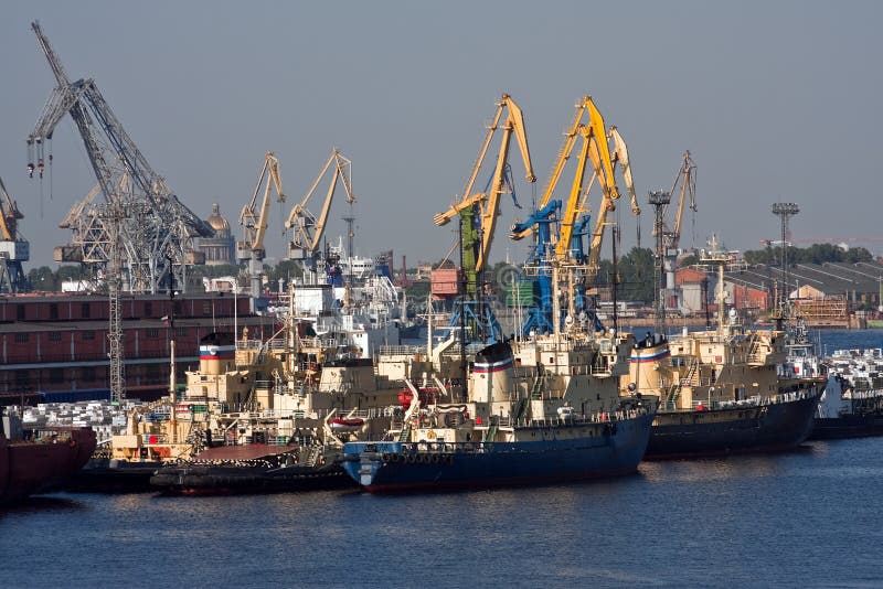 Constanta port shipyard editorial photography. Image of moored - 41333067