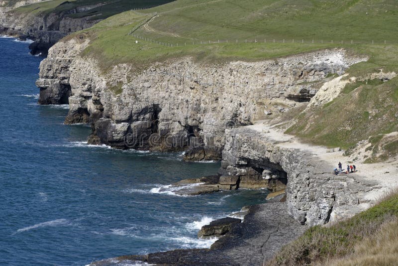 Seacombe cliff&dance ledge foto de archivo. Imagen de paisaje - 218021992