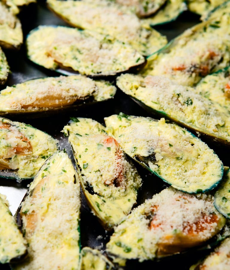 Edible mussels stock image. Image of preparation, gourmand - 7871235