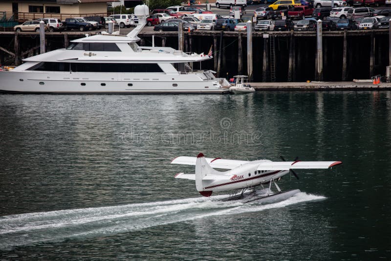 Seaplane in Alaska editorial stock image. Image of travel - 75214574