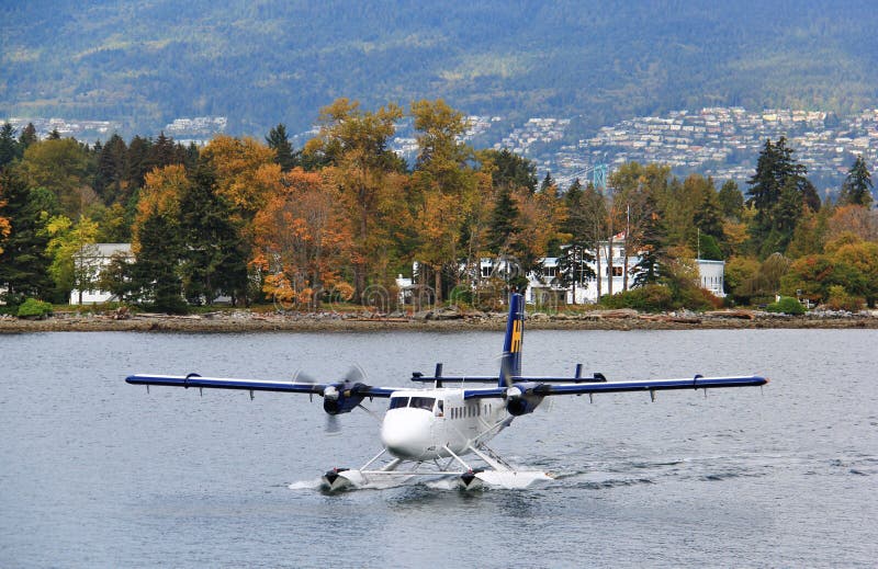 Seaplane in Coal Harbour, Downtown Vancouver, British Columbia, Canada ...