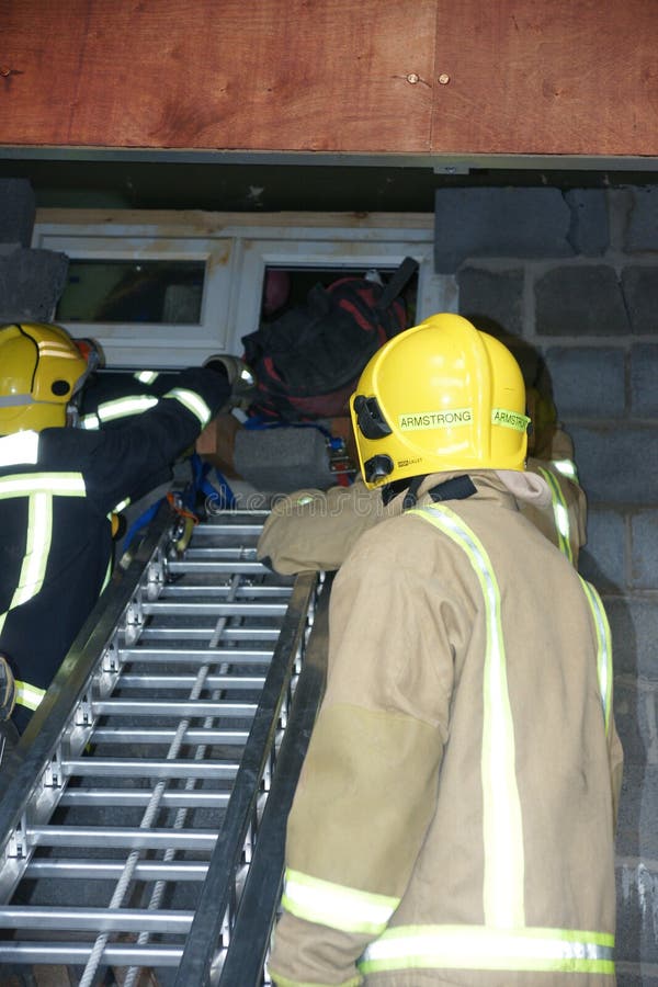 Search & Rescue Disaster Zone Editorial Photo - Image of casualty ...