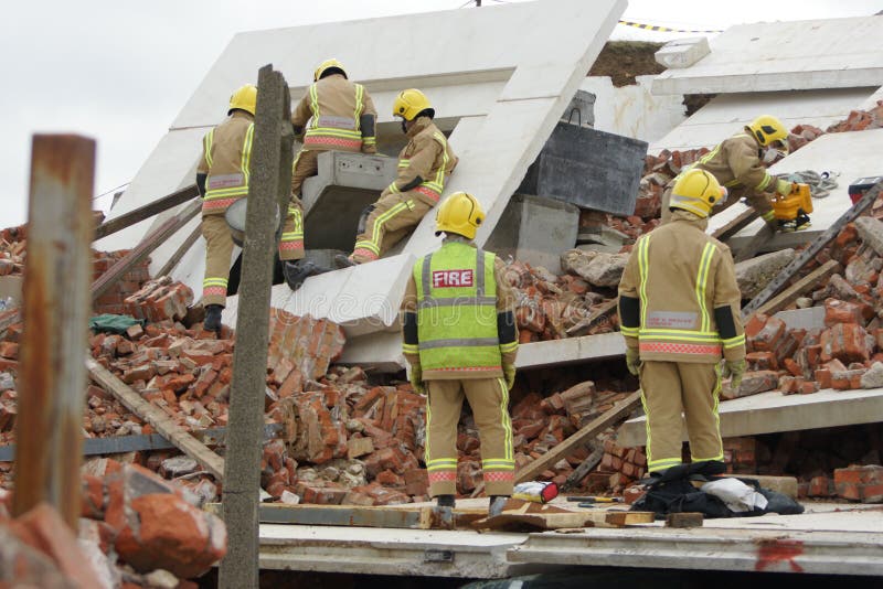 Search & Rescue Disaster Zone Editorial Image - Image of failure ...