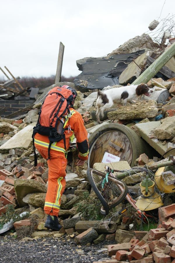 Building Collapse, Disaster Zone Editorial Photo - Image of search ...
