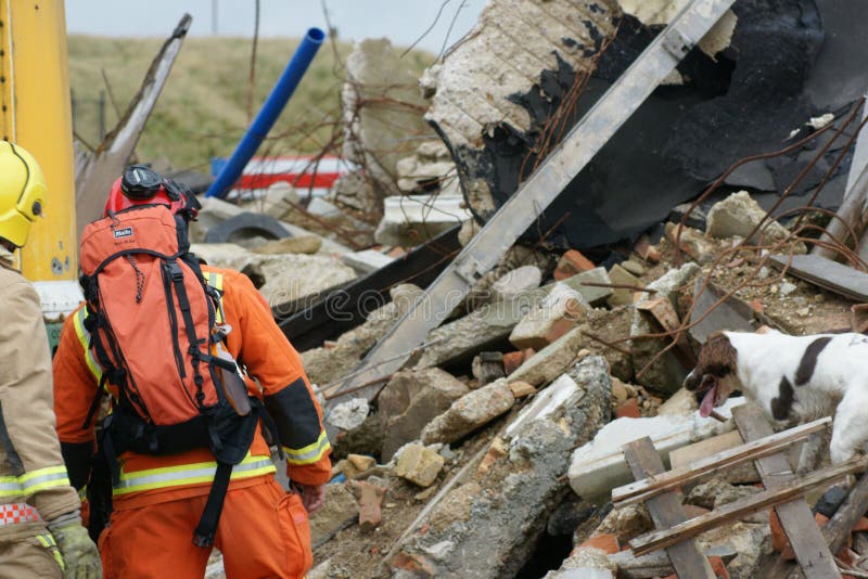 Building Collapse, Disaster Zone Editorial Stock Image - Image of city ...