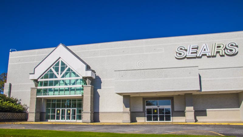 Sears Mall Entrance editorial stock photo. Image of storefront - 114012848