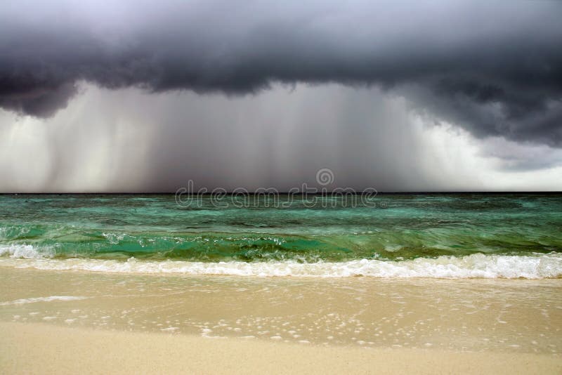 Seascape - before Ocean Storm Stock Image - Image of harricane, element ...