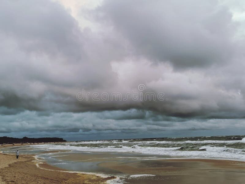 Windy Clouds,night Sunset at Sea Dramatic Clouds on Pink Gold Yellow ...