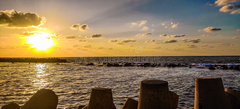 Sunset on the Seashore with Sky , Cloud & Rocks in Alexandria Egypt ...