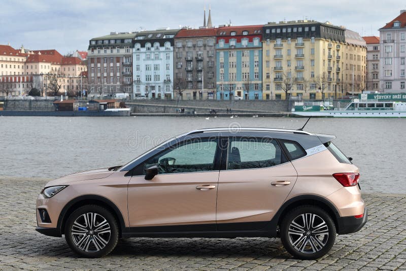 Pink editorial photography. Image of microphone, vocal - 30919737