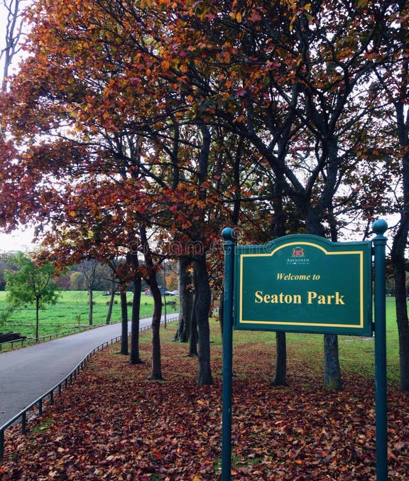 Seaton Park editorial stock photo. Image of nature, park - 80151923