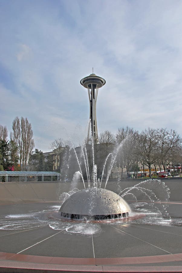 The Seattle Center editorial stock image. Image of fountain - 22499764